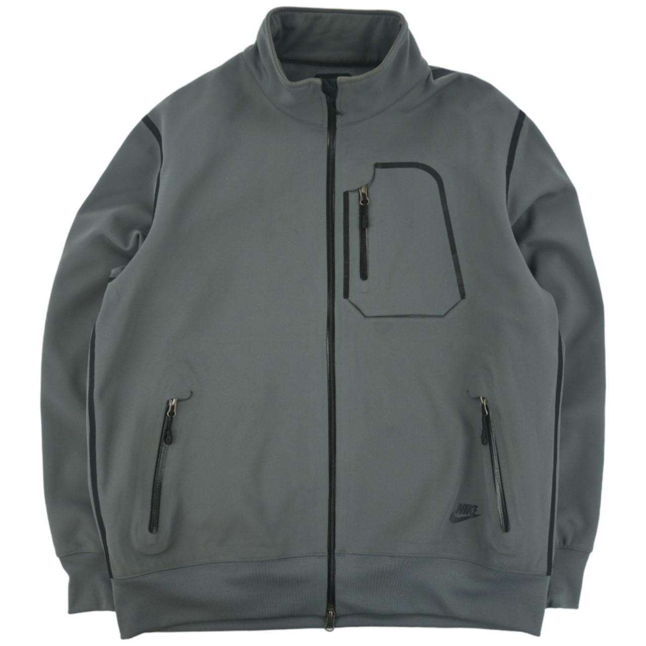 Nike Soft Shell Jacket Size XL - second wave vintage store