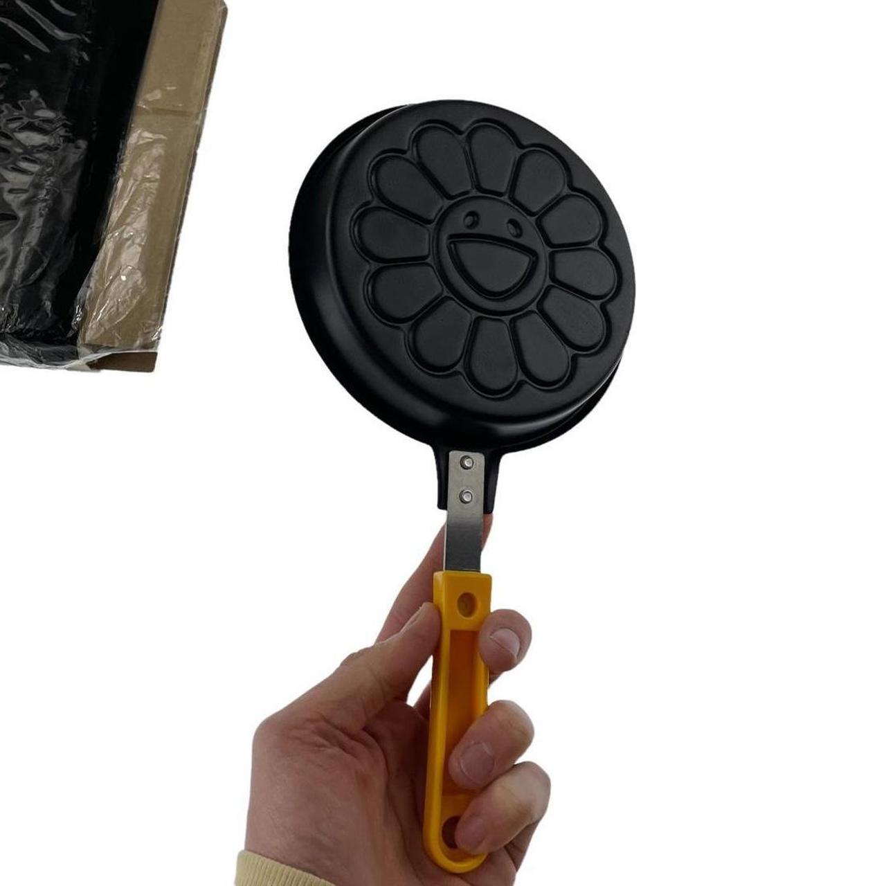 Takashi Murakami Flower Frying Pan - second wave vintage store